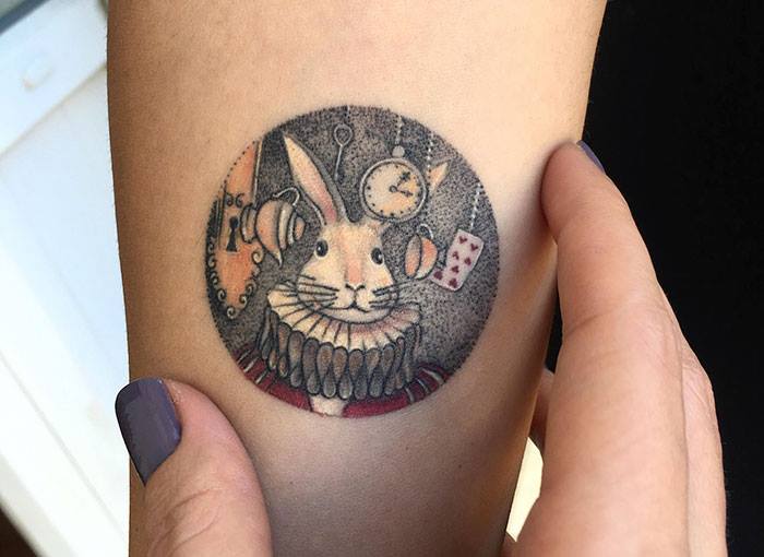 40 Circle Tattoo Ideas That Can Depict Your Whole Imagination