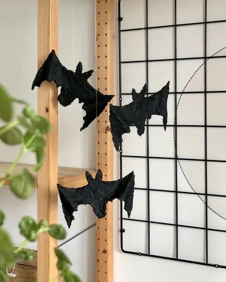 40 Easy Halloween Decoration Ideas For Small Spaces