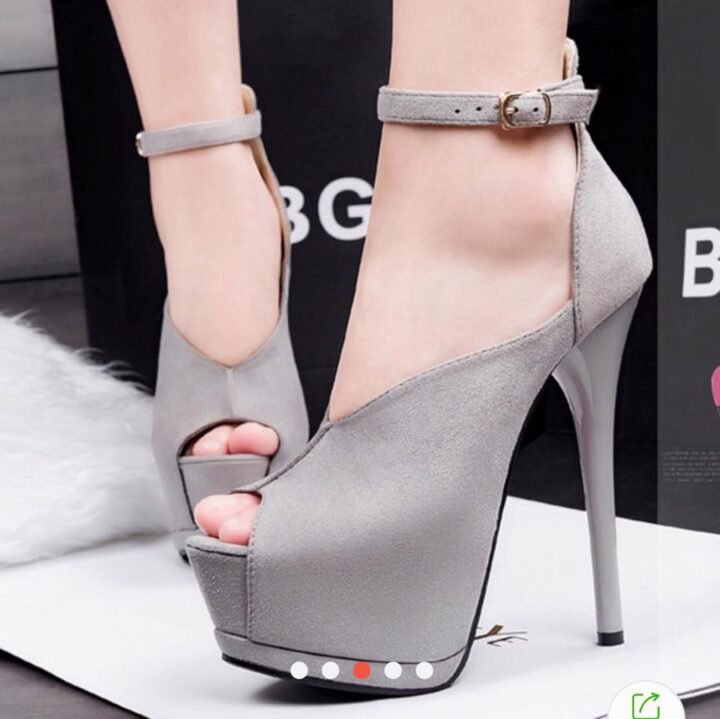 40 Designer Pumps To Add Panache To Your Demeanor - Gravetics