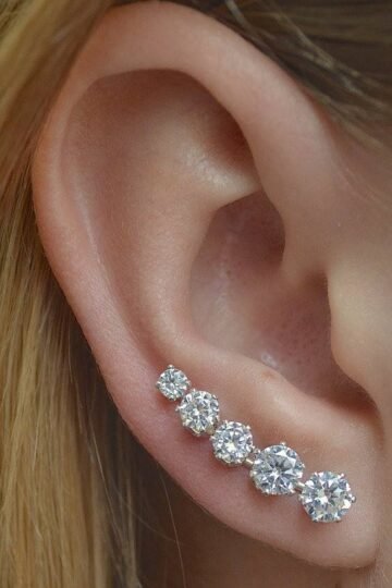 40 Snazzy Ear Cuff Earrings That Reveal Your Punk Side