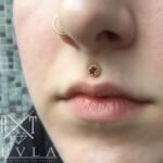 40 Philtrum Piercing (Medusa Piercing) Ideas For The Stylish You ...