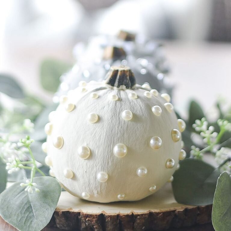 30 Festive Pumpkin Decor Ideas For Halloween And Beyond