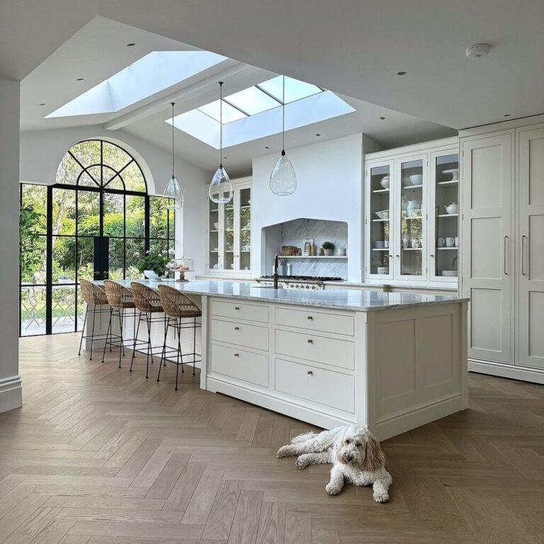 20 White Kitchen Cabinets: Ideas To Transform Your Kitchen