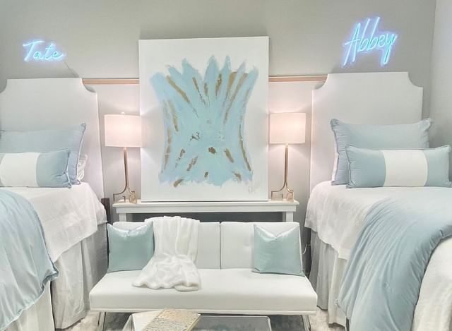 15 Blue Dorm Room Ideas For The Ultimate Student Sanctuary