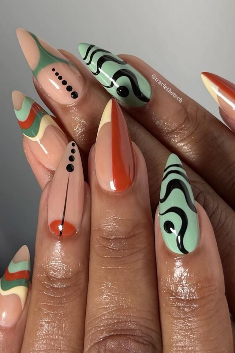 30 Autumn Nail Ideas For A Cozy Fall Look