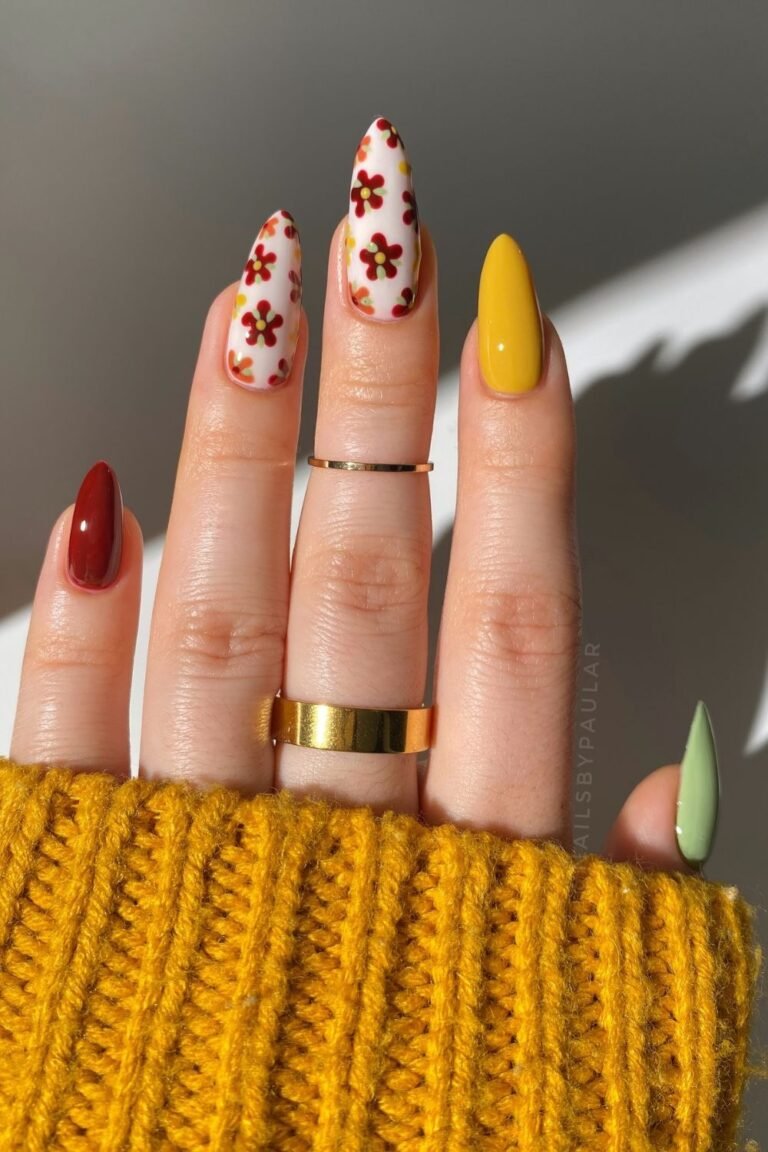 30 Autumn Nail Ideas For A Cozy Fall Look